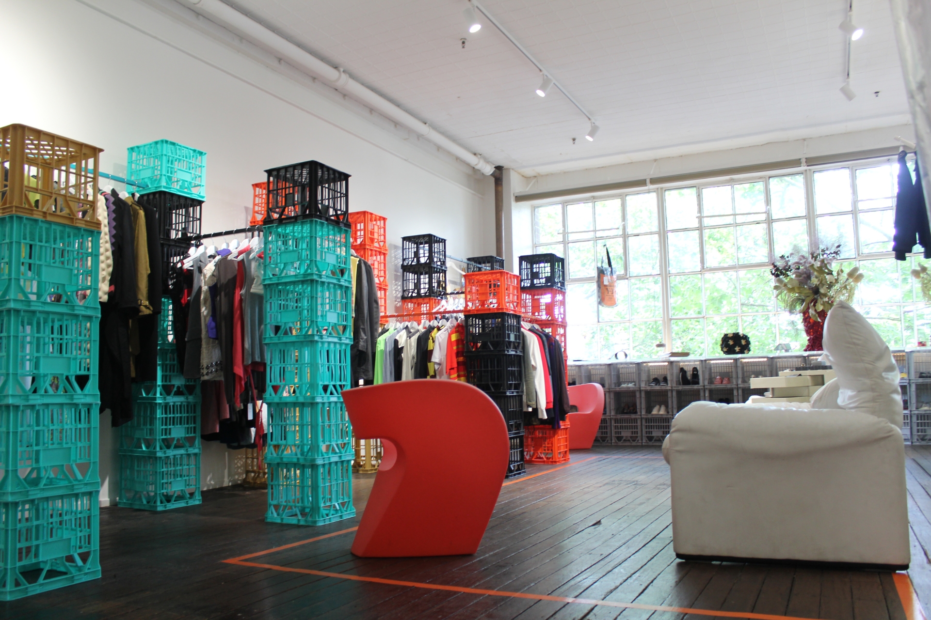 How To Shop For Archival Fashion In 2025, According To An Expert